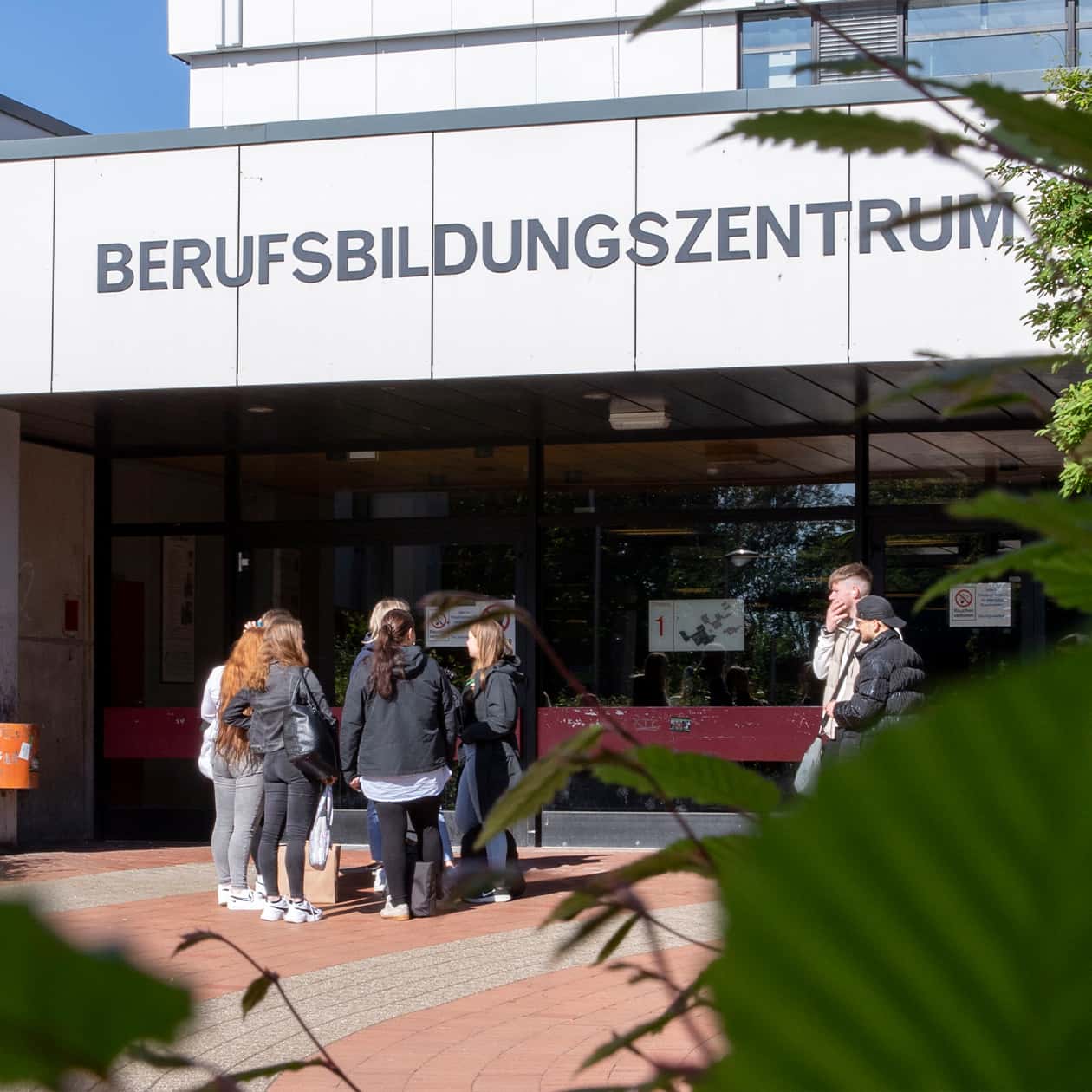 Wir sind auf Social Media - BBS Wesermarsch